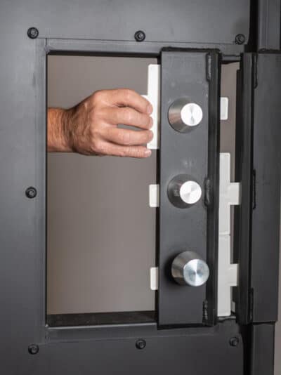 Shotgun Breaching Door – BTI